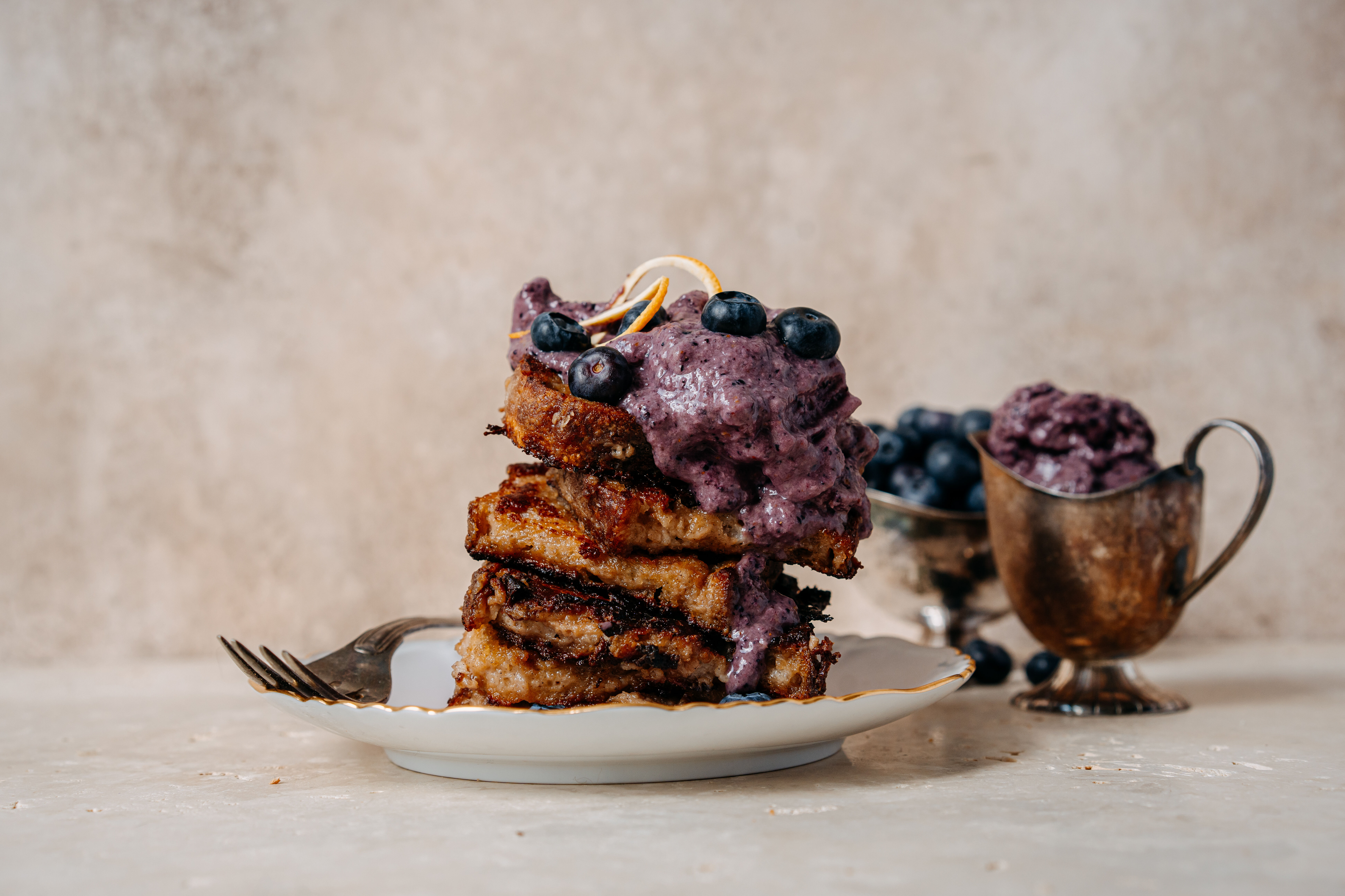 Vegan French toast with blueberry orange cream | RITUALS