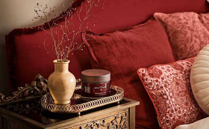 Autumn is here: how to stay balanced during a seasonal change | RITUALS